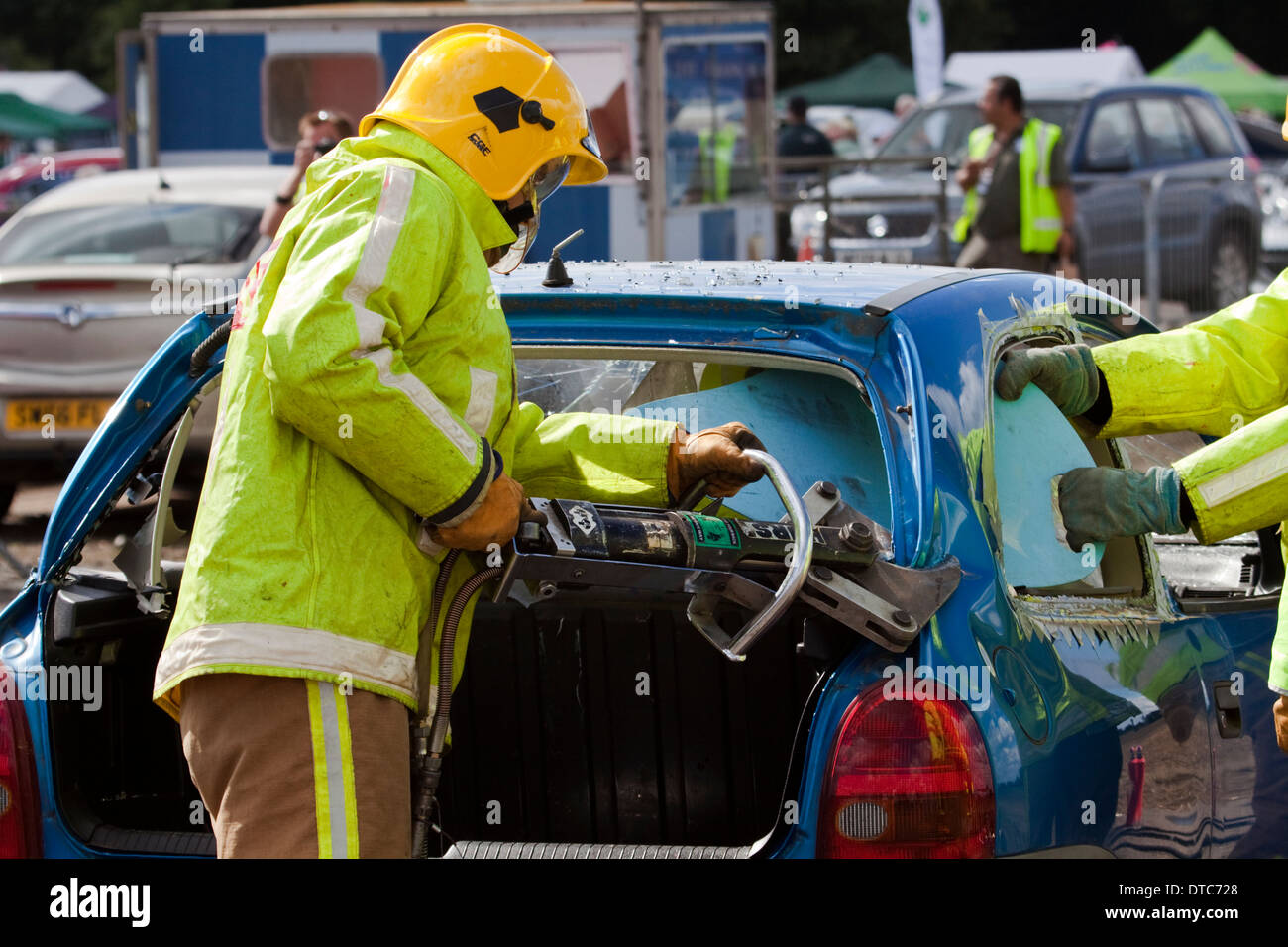 Roof off hi-res stock photography and images - Alamy
