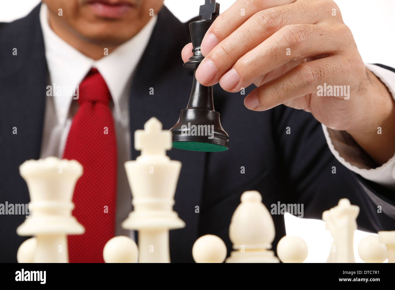 King playing chess hi-res stock photography and images - Alamy