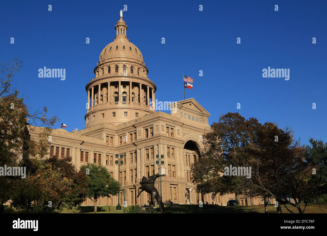 Texas state building hi-res stock photography and images - Alamy