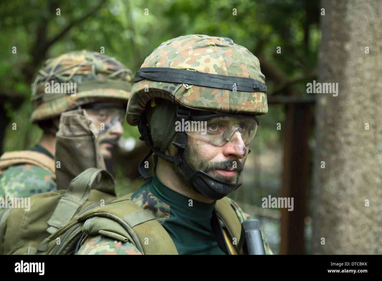 Illkirch- Grafenstaden, France, soldiers of JgBtl 291 at a training ...