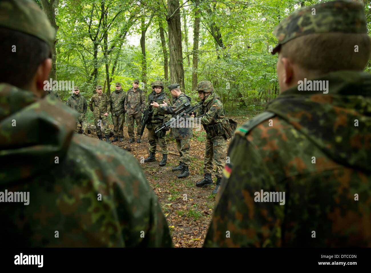 Illkirch- Grafenstaden, France, soldiers of JgBtl 291 at a training in ...