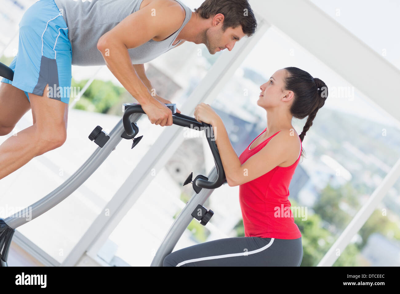 Couple spinning hi-res stock photography and images - Alamy