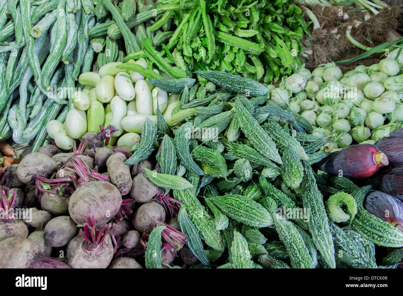 Khol hi-res stock photography and images - Alamy