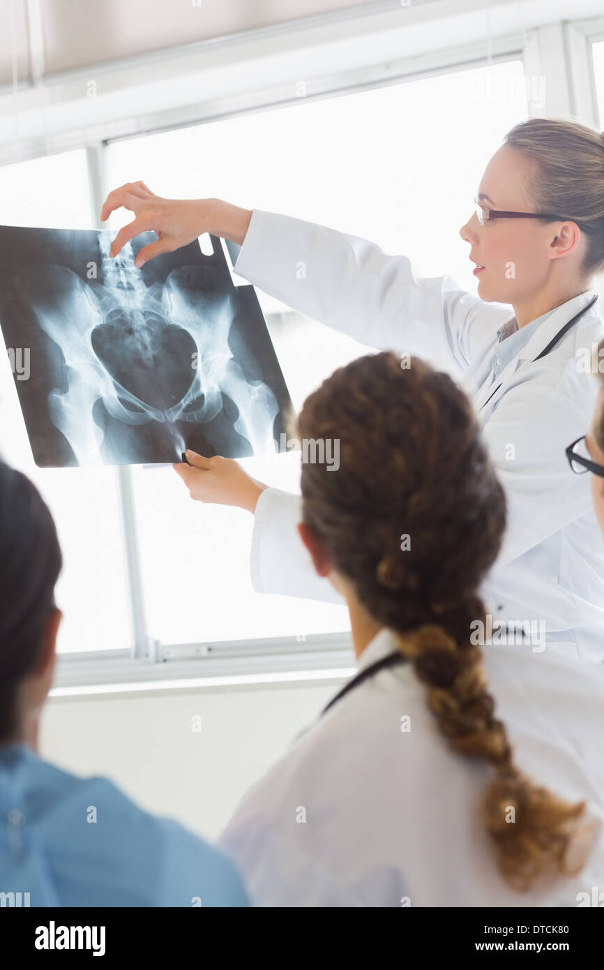 Medical doctor xray hi-res stock photography and images - Alamy