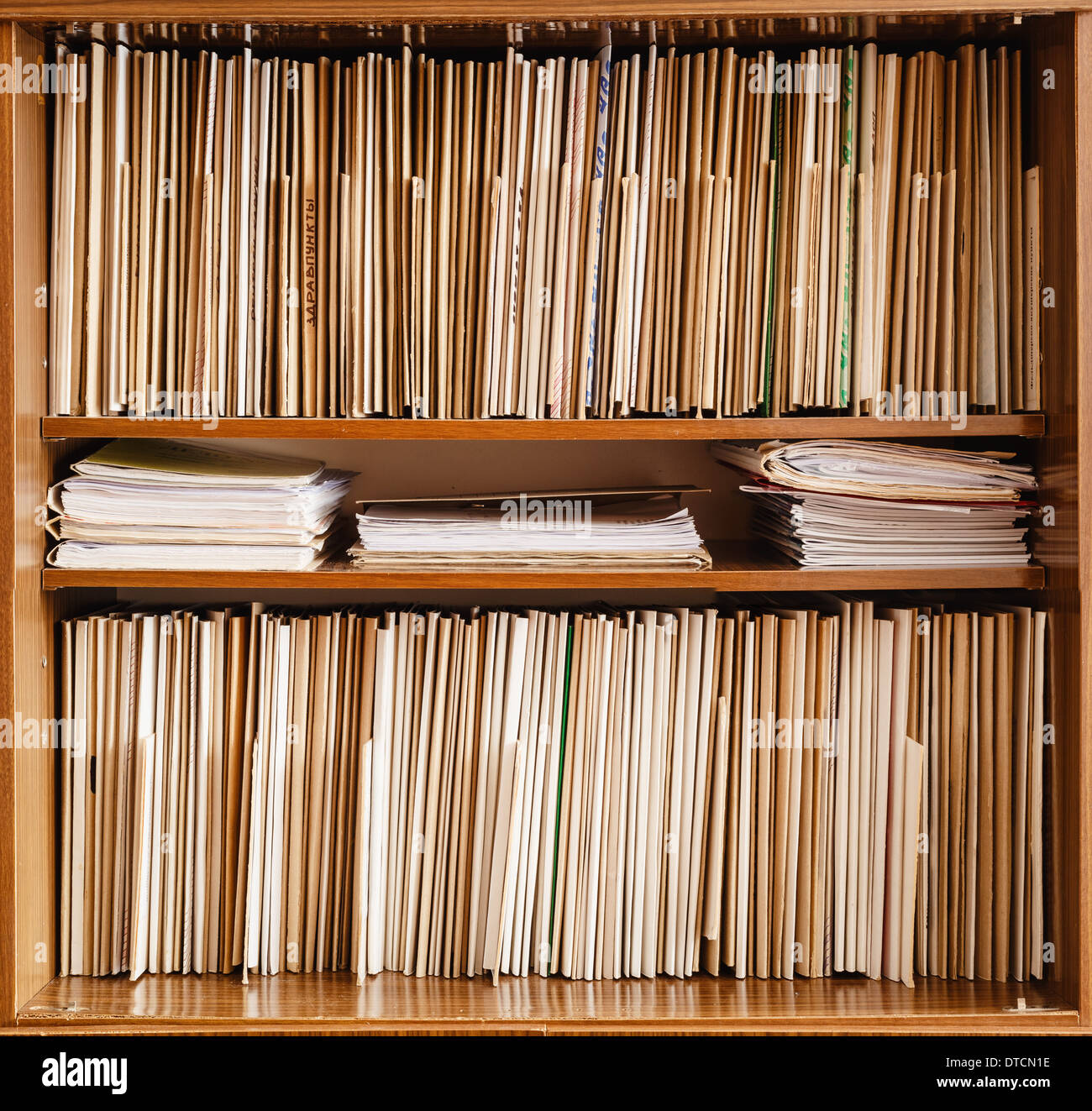 Shelves background hi-res stock photography and images - Alamy