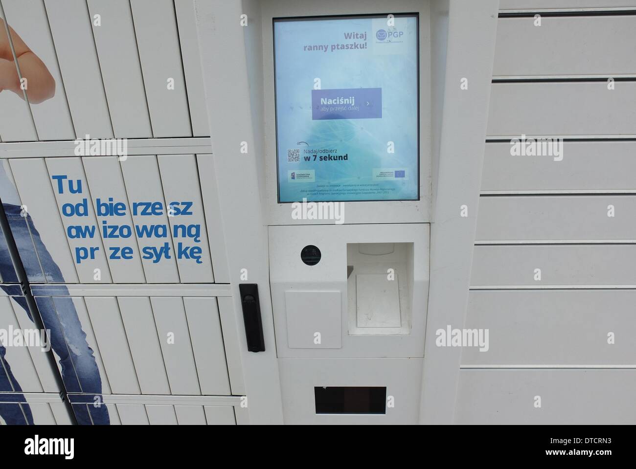 Inpost Parcel Lockers High Resolution Stock Photography and Images - Alamy