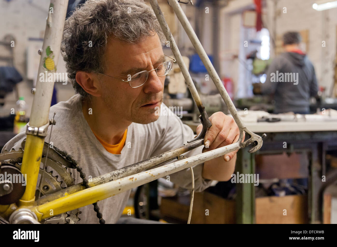 Berlin, Germany, bicycle frame building in the workshop of Ostrad Stock ...