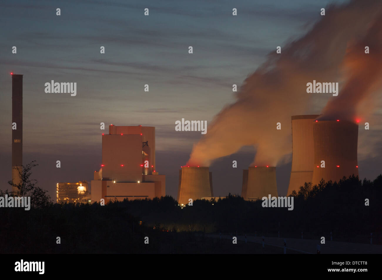 Boxberg, Germany, lignite power plant Boxberg in the evening Stock ...