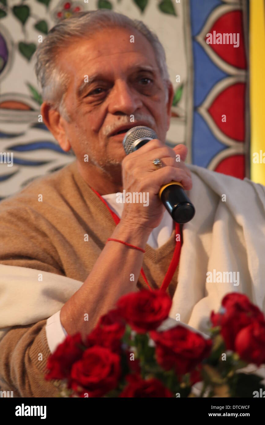 Gulzar hi-res stock photography and images - Alamy