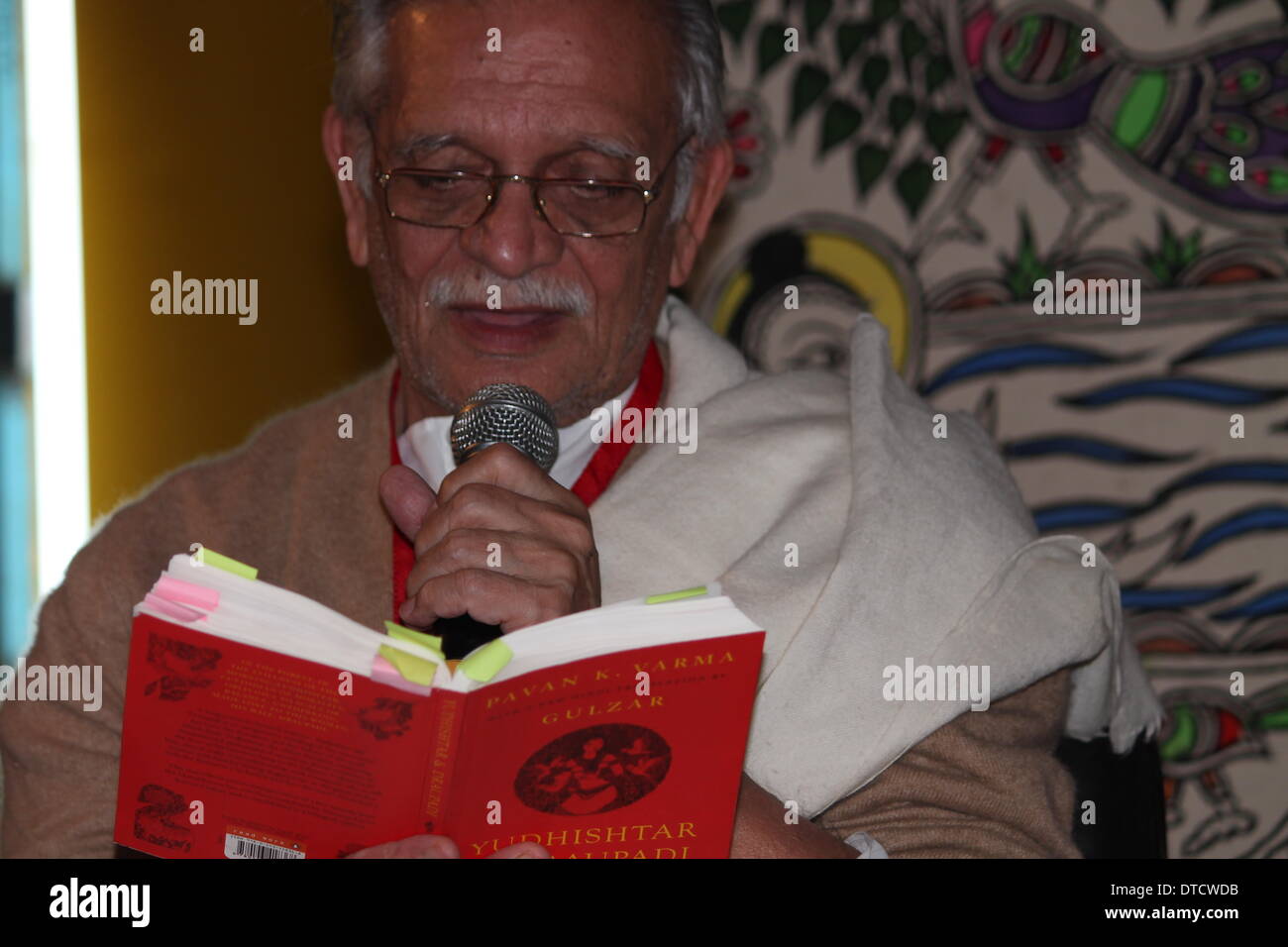 Indian lyricist hi-res stock photography and images - Alamy