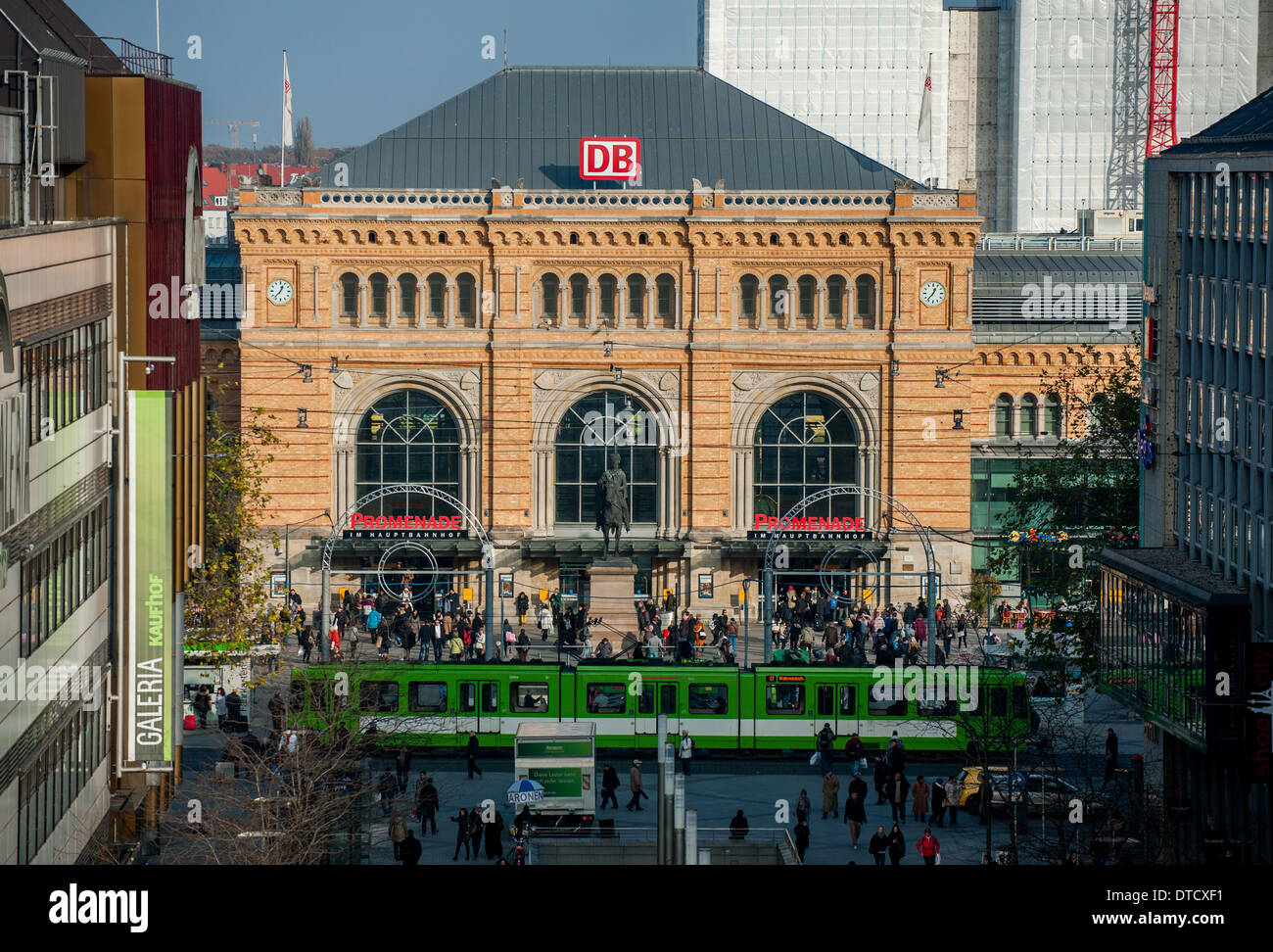 Overview hauptbahnhof hi-res stock photography and images - Alamy