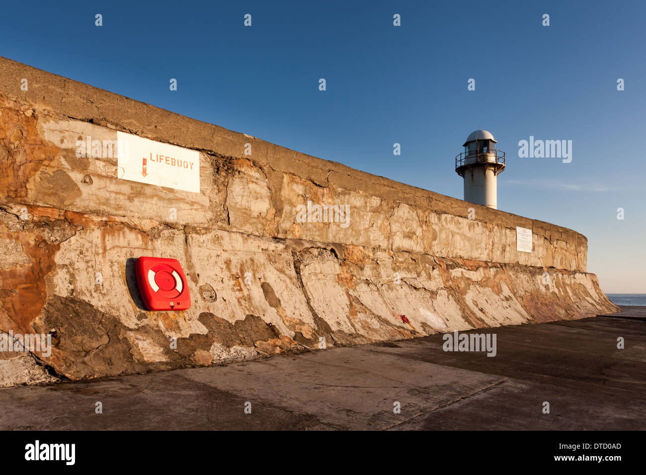 Lighthouse at the South Gare, Redcar, Cleveland, England Stock Photo ...