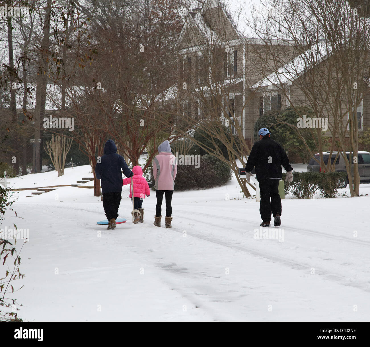 Ice snow storm hi-res stock photography and images - Alamy