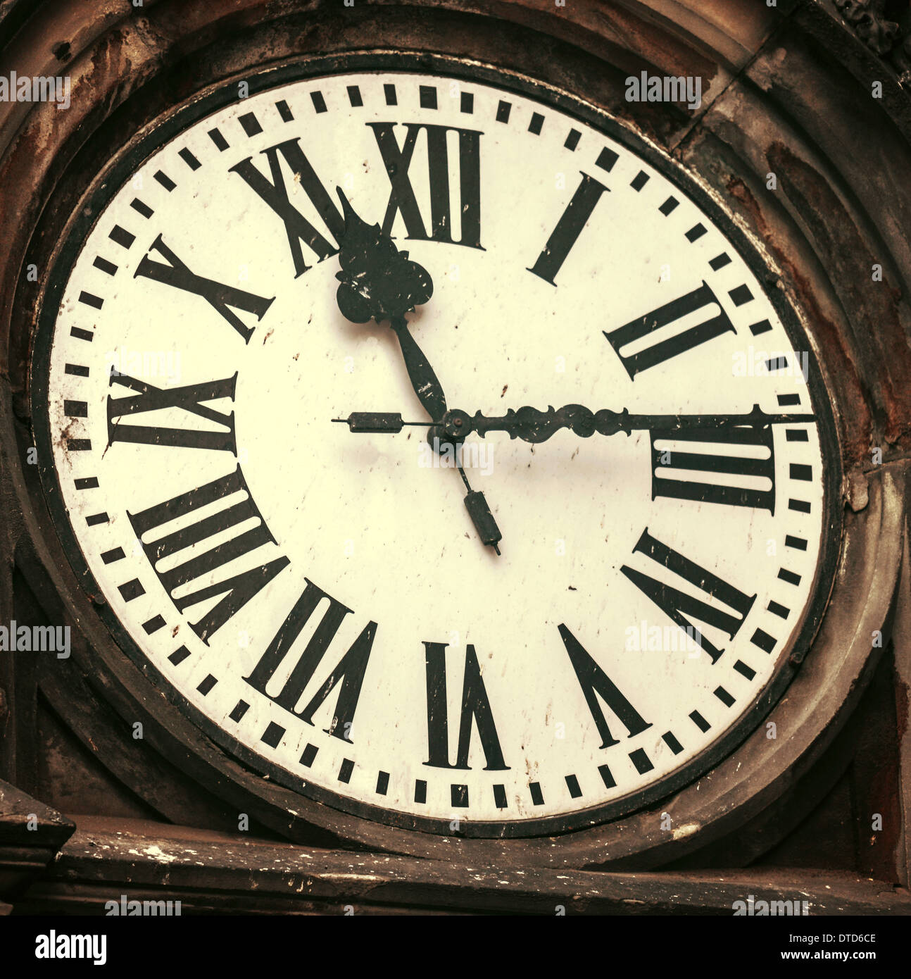 Vintage image of old clock Stock Photo - Alamy