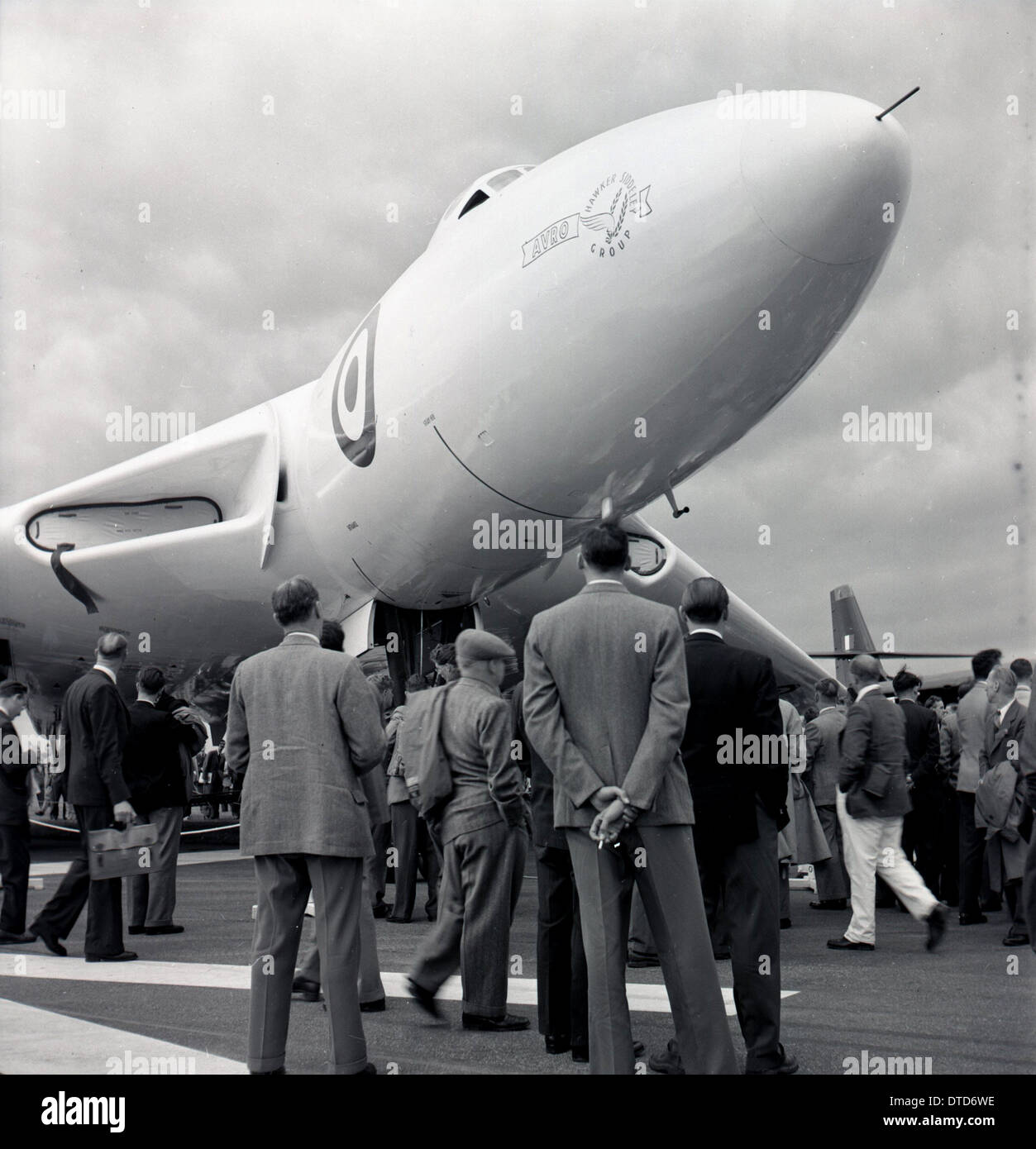 Raf plane 1950s hi-res stock photography and images - Alamy