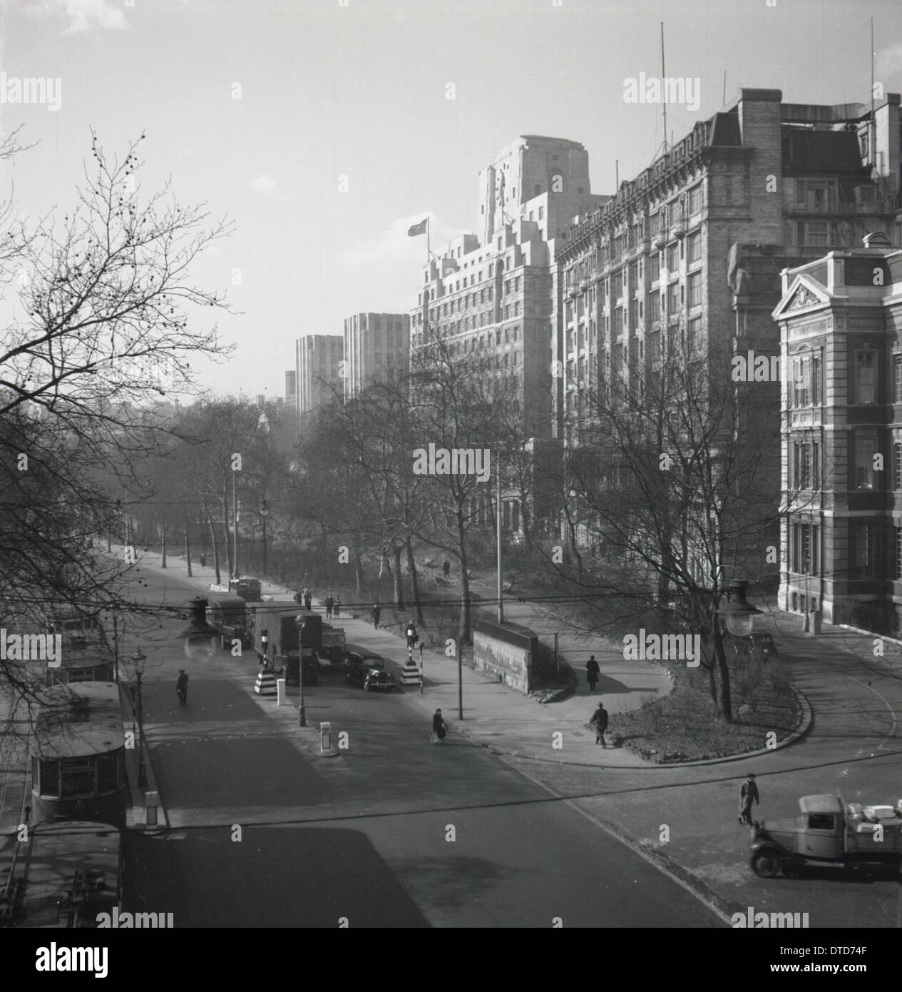 London street scenes 1940s High Resolution Stock Photography and Images ...