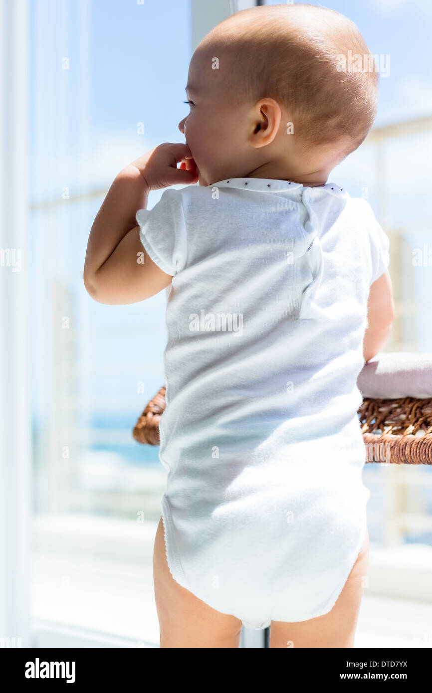 Baby newborn rear view hi-res stock photography and images - Alamy