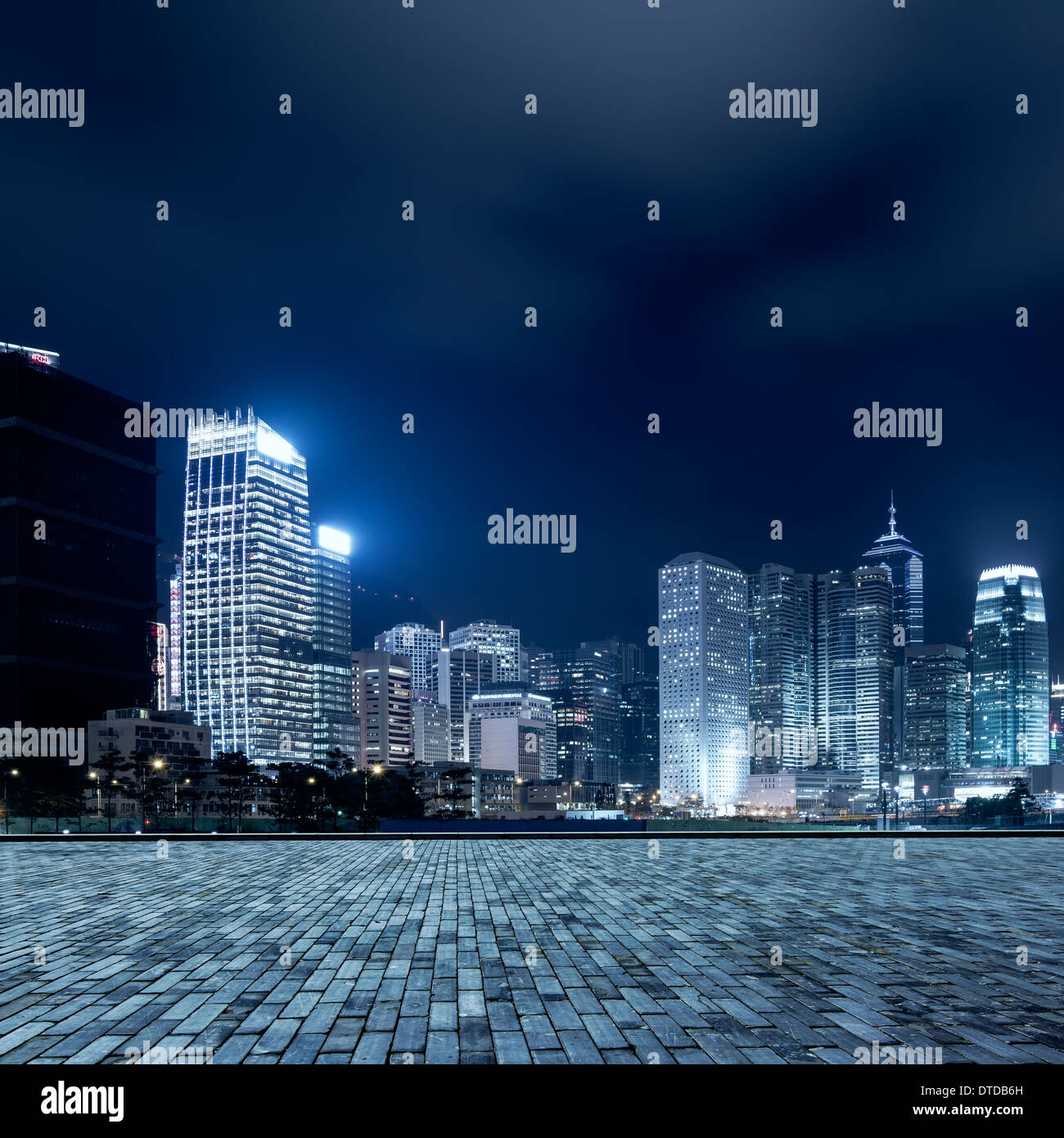 The city square at night Stock Photo - Alamy