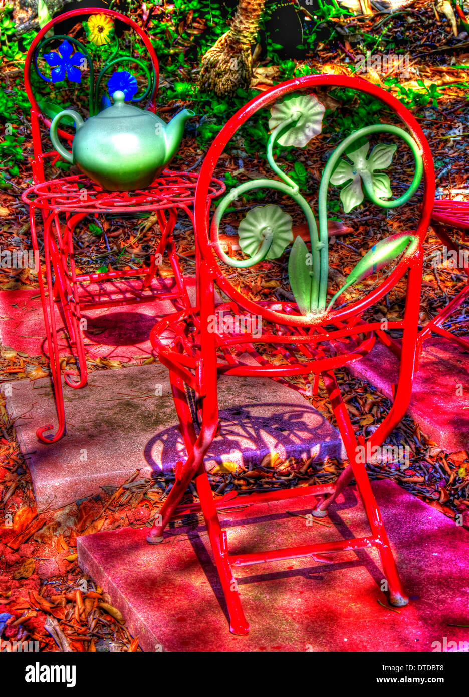 Garden Tea Set Stock Photo - Alamy