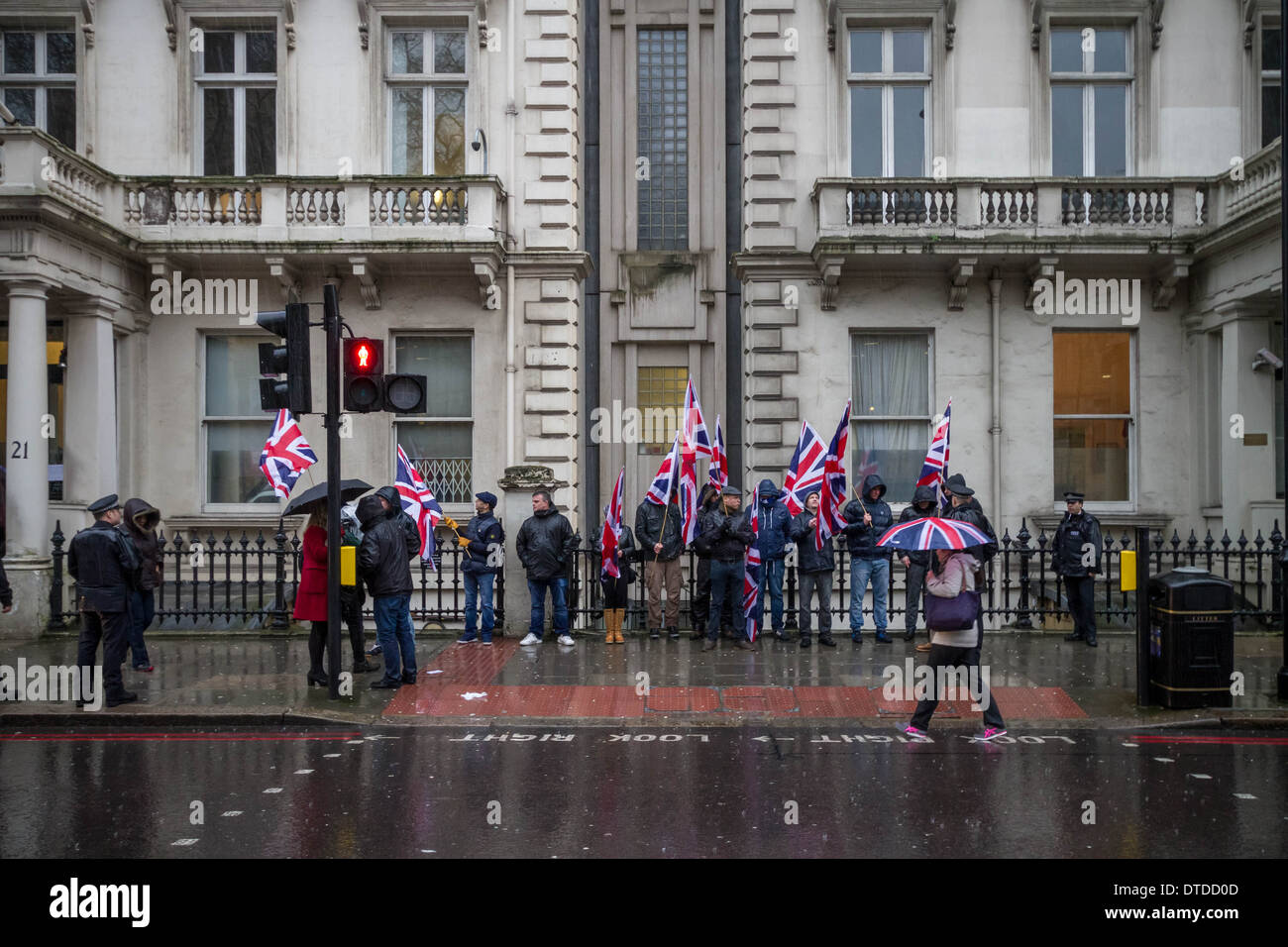 Britain First street defence movement counter-protest radical Islamists ...