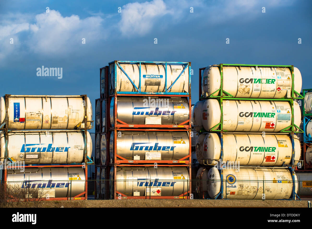 container storage in Rotterdam harbour Stock Photo - Alamy