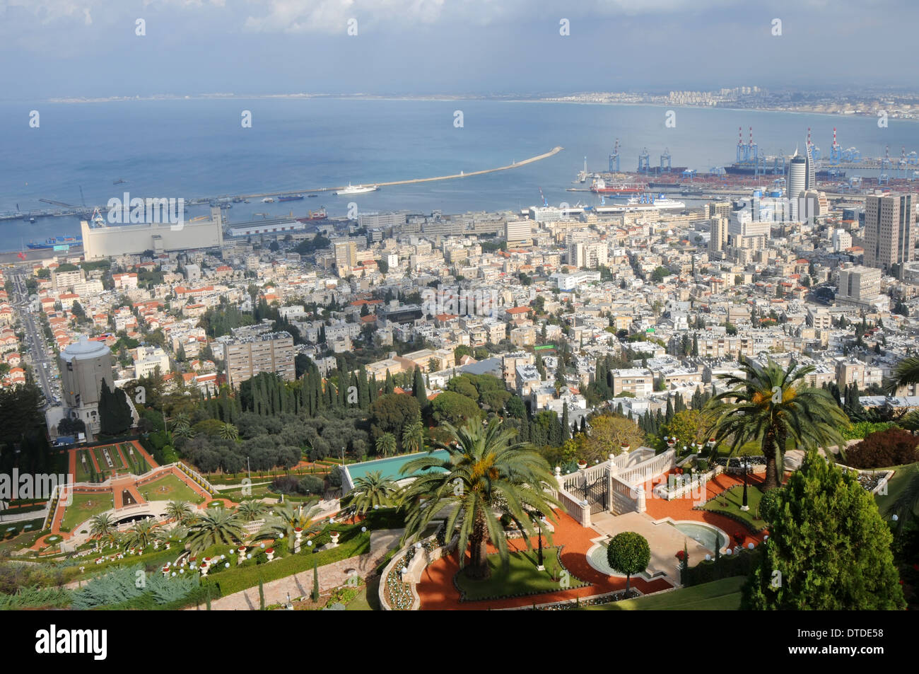 Aerial view haifa city hi-res stock photography and images - Alamy