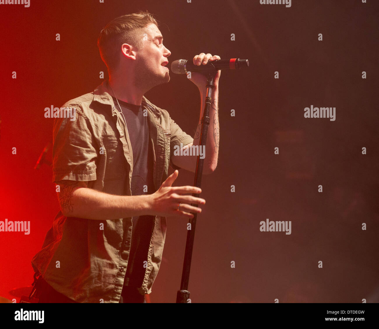 Milwaukee, Wisconsin, USA. 14th Feb, 2014. Vocalist TONY OLLER of MKTO ...