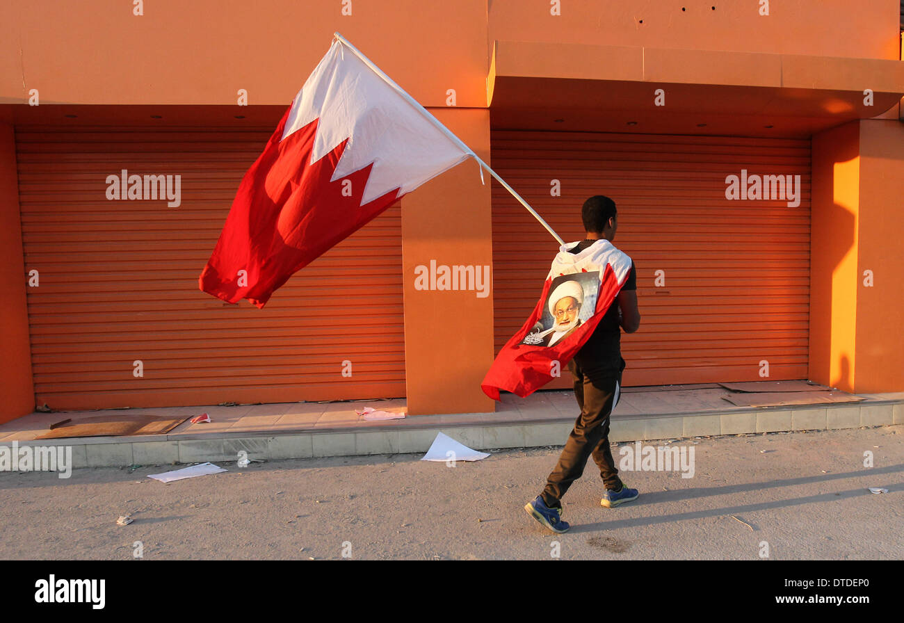 Raised slogans hi-res stock photography and images - Alamy