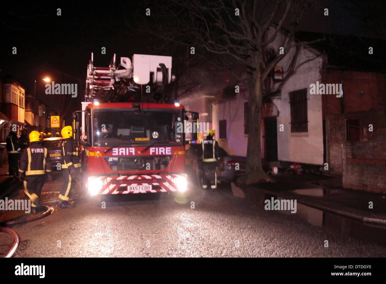 Firefighters scene fire in canning town hi-res stock photography and ...