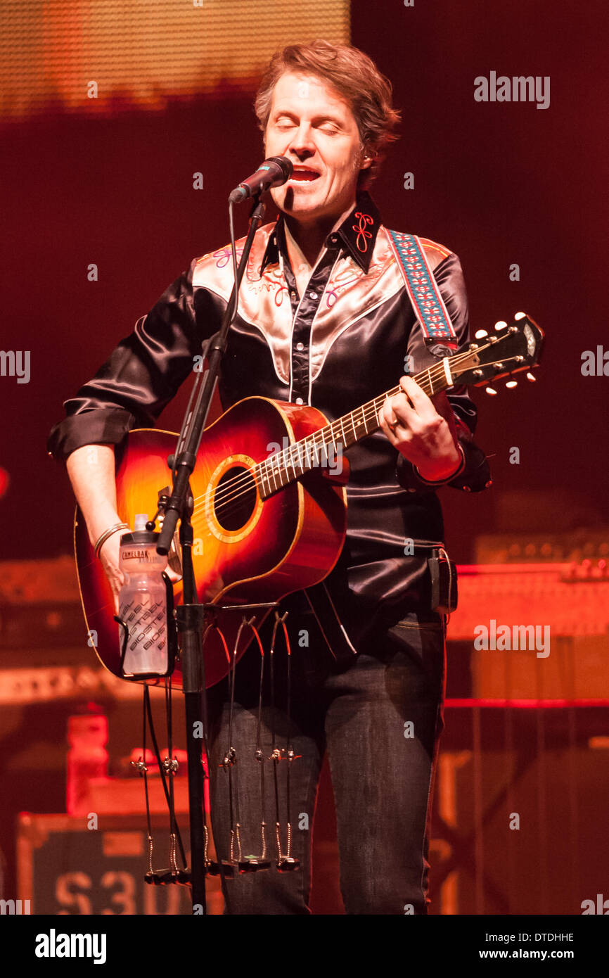 Jim cuddy band hi-res stock photography and images - Alamy