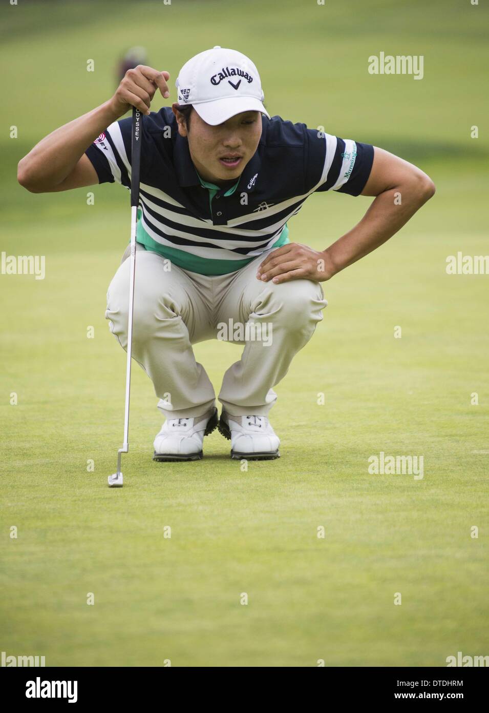 Los Angeles, California, USA. 15th Feb, 2014. Sang-Moon Bae lines up a ...