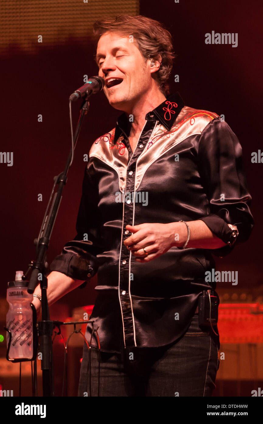 Jim cuddy hi-res stock photography and images - Alamy
