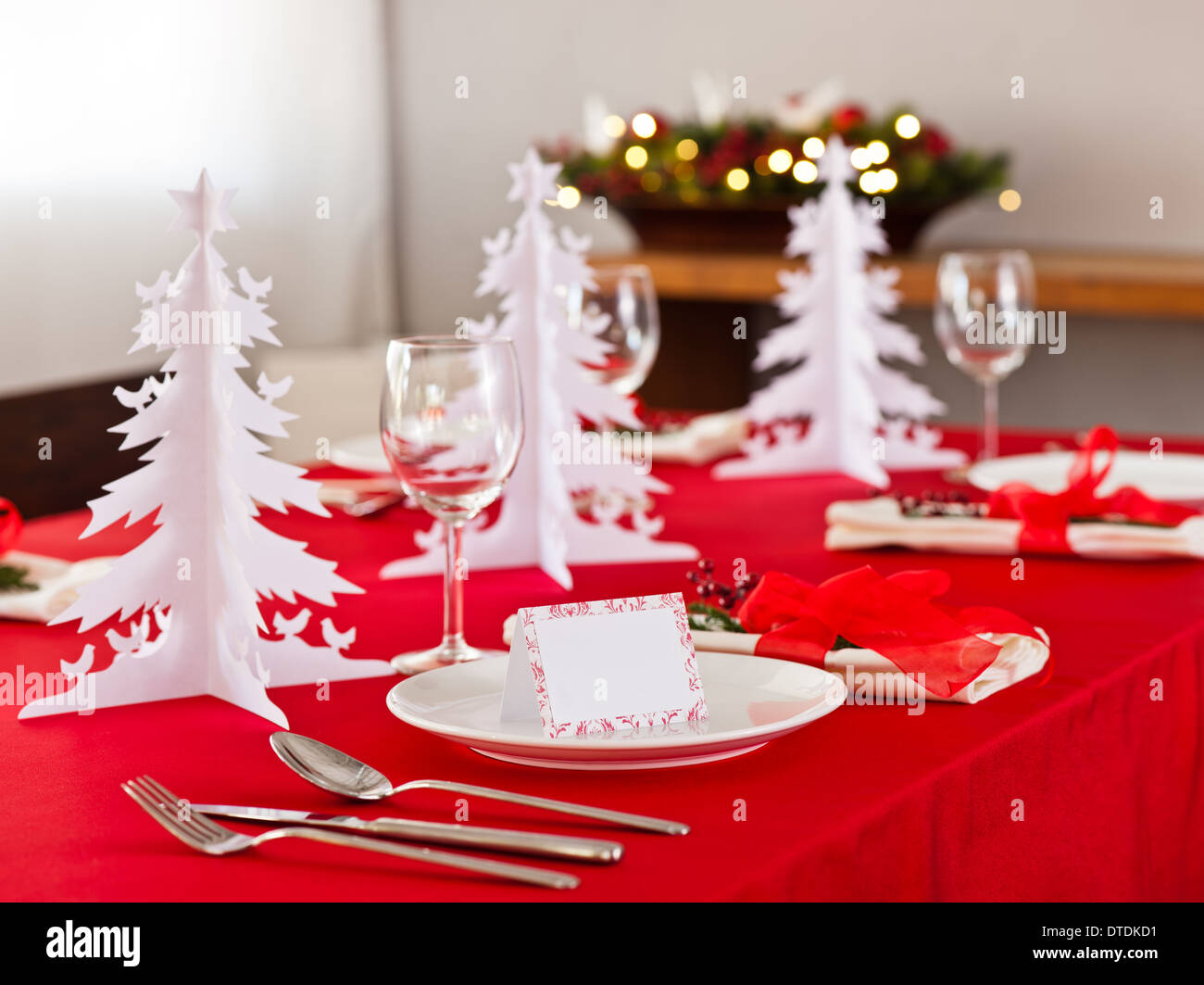 Christmas Dinner Table Setting With Name Card In Red Stock Photo Alamy christmas-dinner-table-setting-with-name-card-in-red-stock-photo-alamy