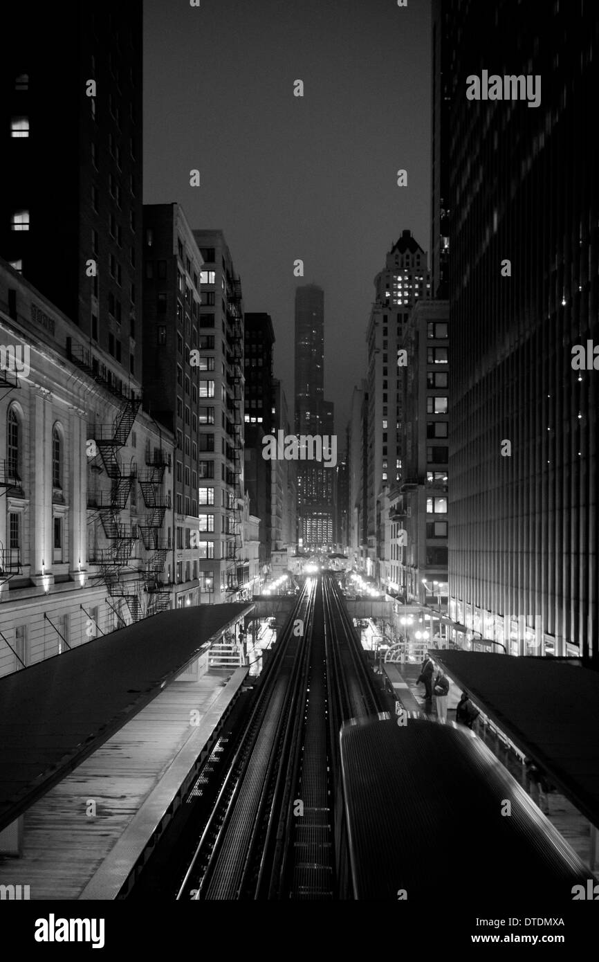 Downtown Chicago Monochrome with Chicago's L train, or El Train, and ...