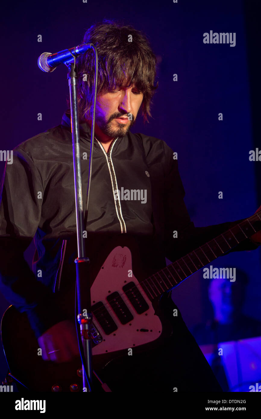 Gem archer show hi-res stock photography and images - Alamy