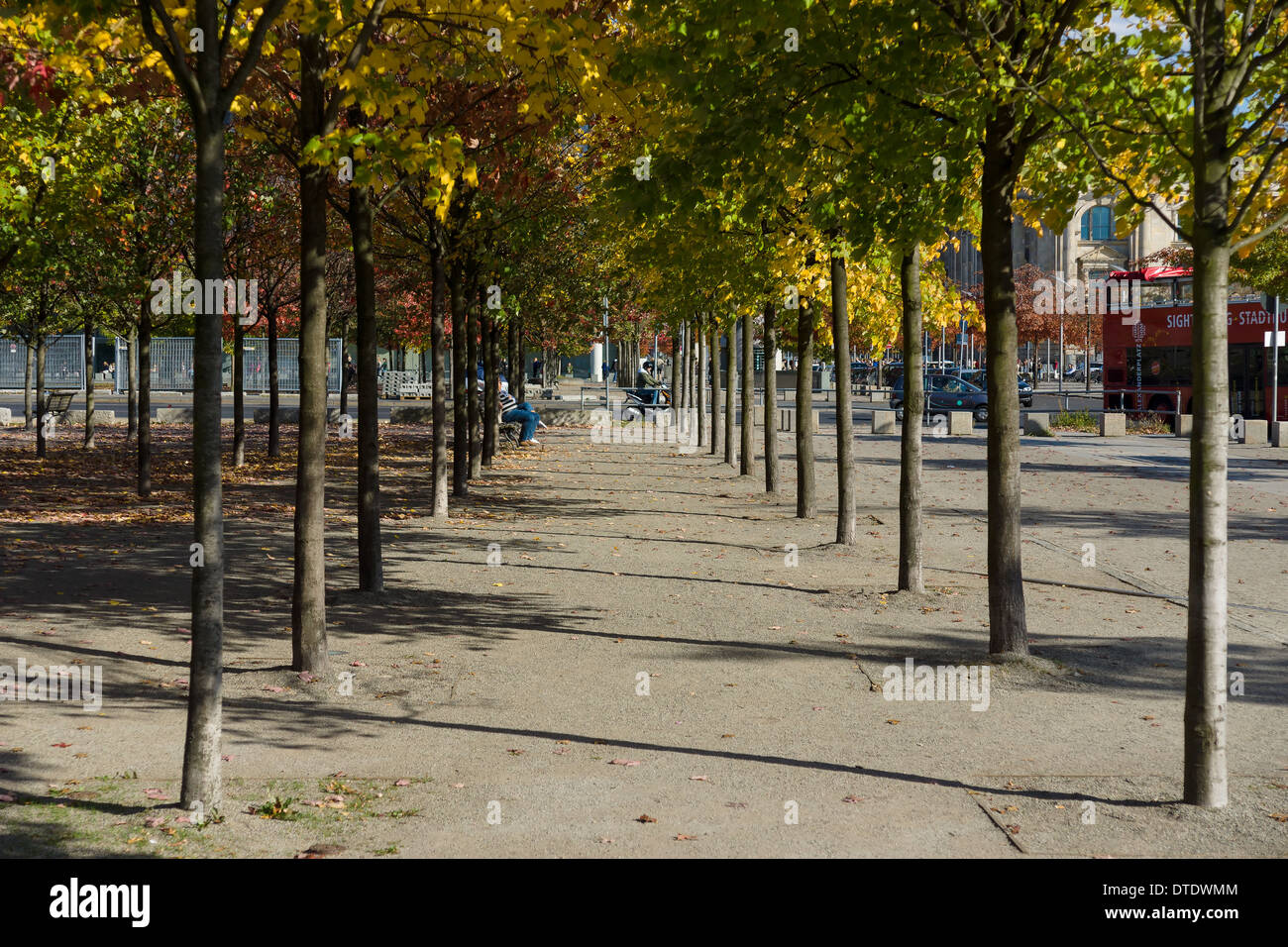 Autumn in the city Stock Photo - Alamy