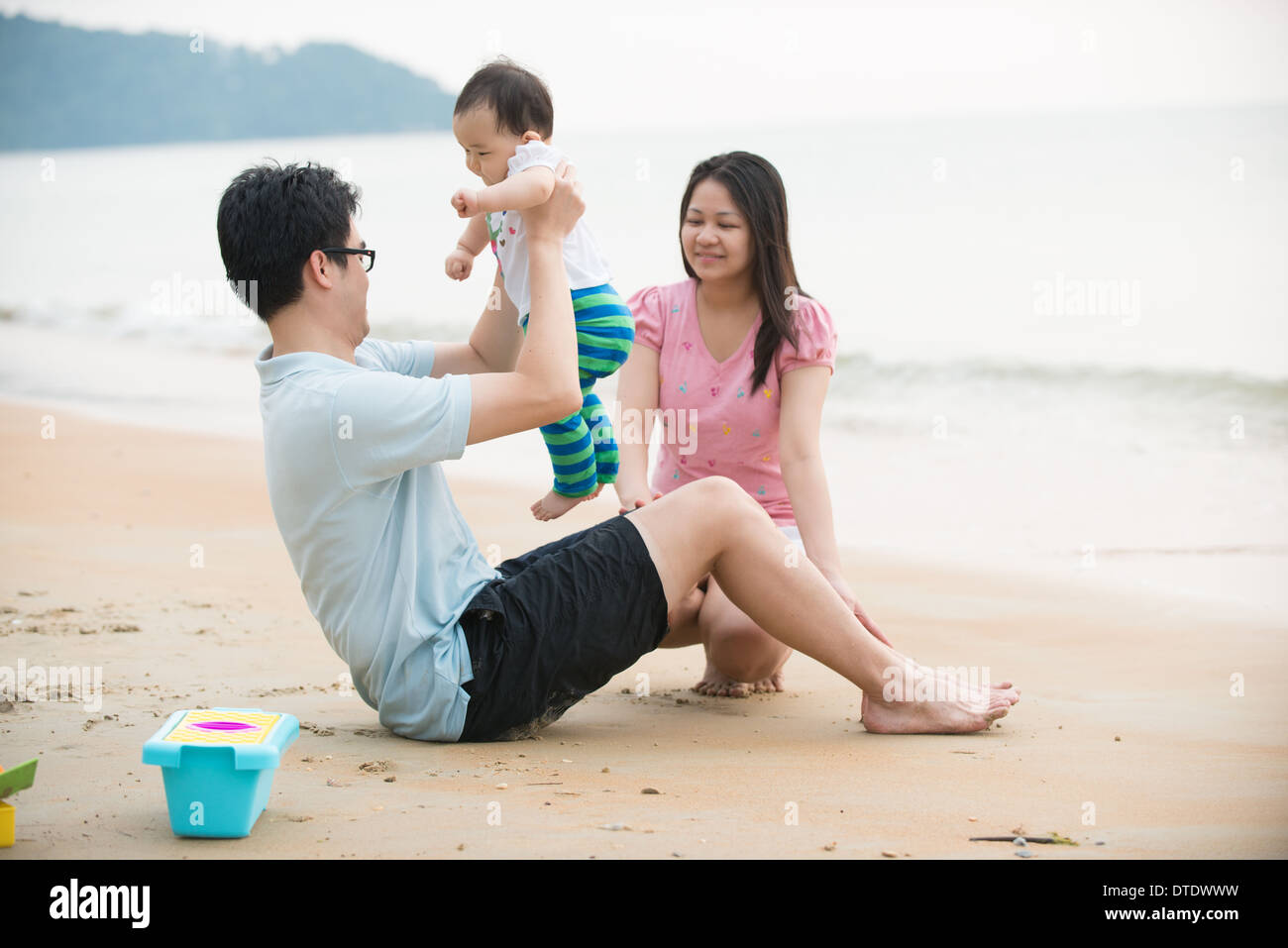 Asian picnic beach hi-res stock photography and images - Alamy