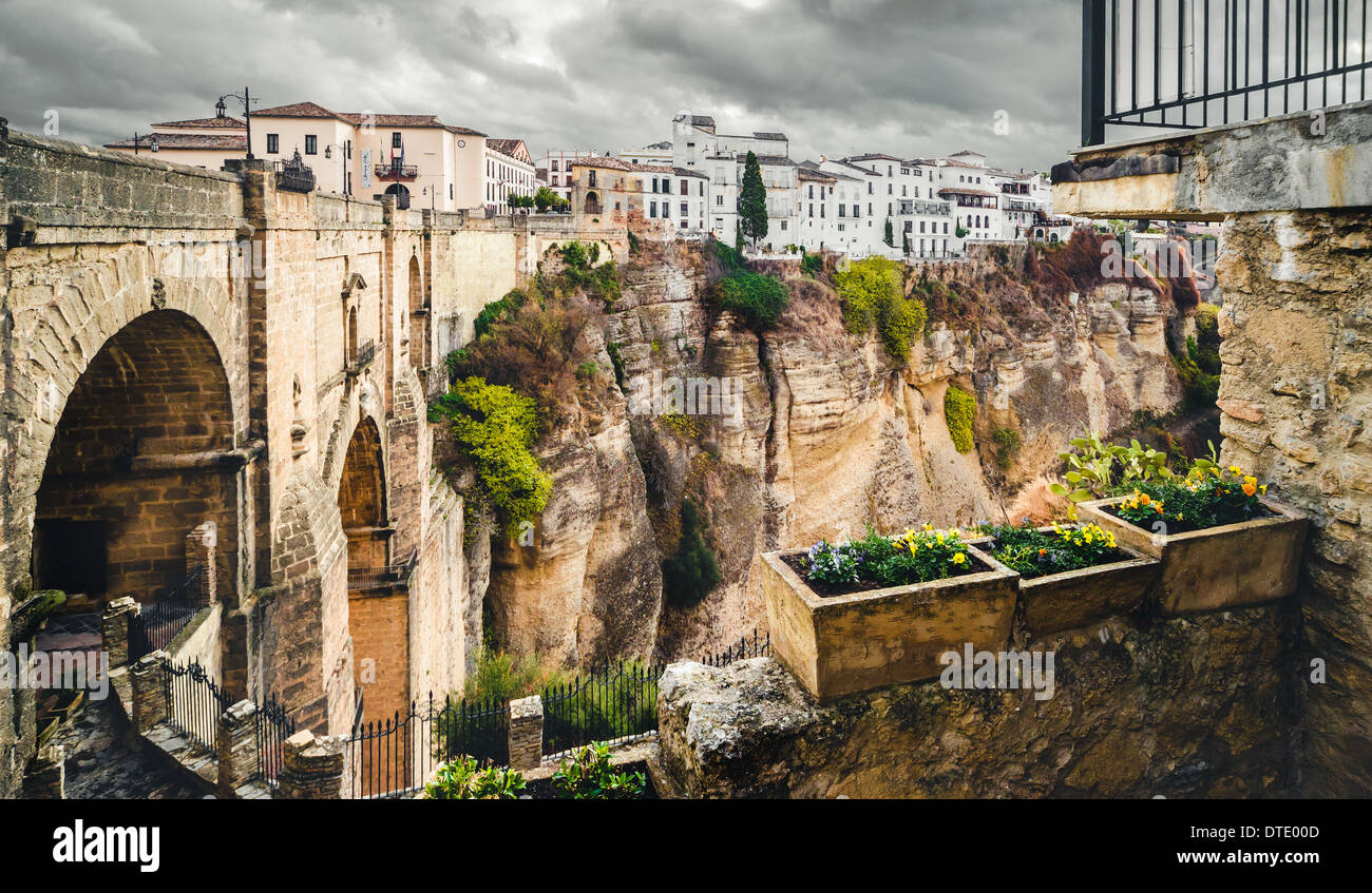 Puente viejo old bridge ronda hi-res stock photography and images - Alamy