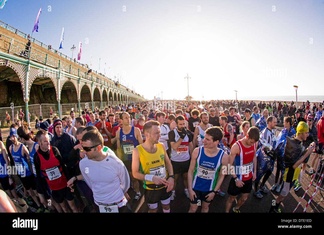 Brighton seafront marathon hi-res stock photography and images - Alamy