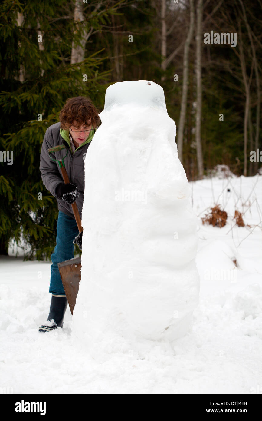 Funny human snowman hi-res stock photography and images - Alamy