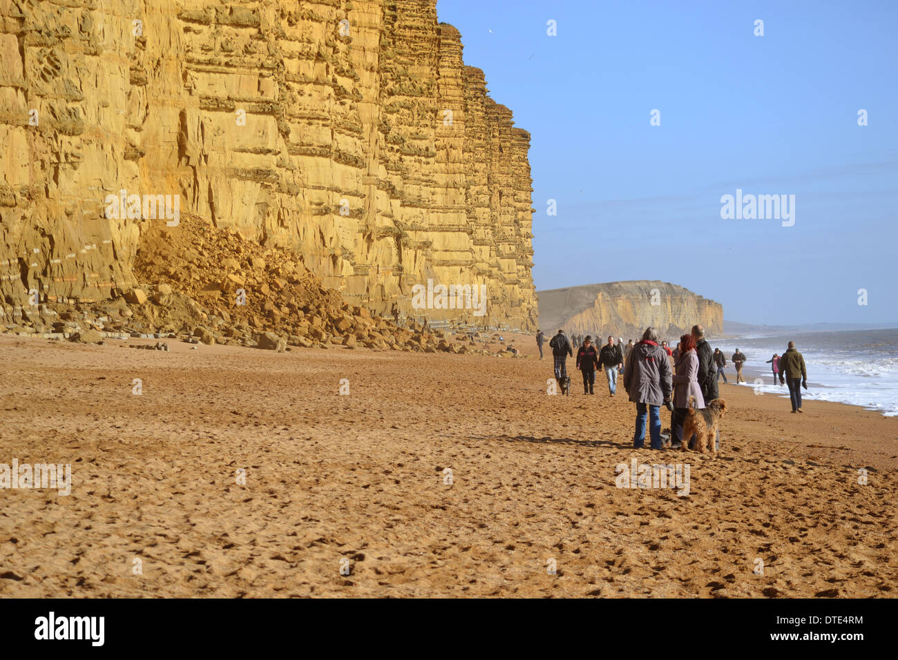 Ignoring climate warnings hi-res stock photography and images - Alamy
