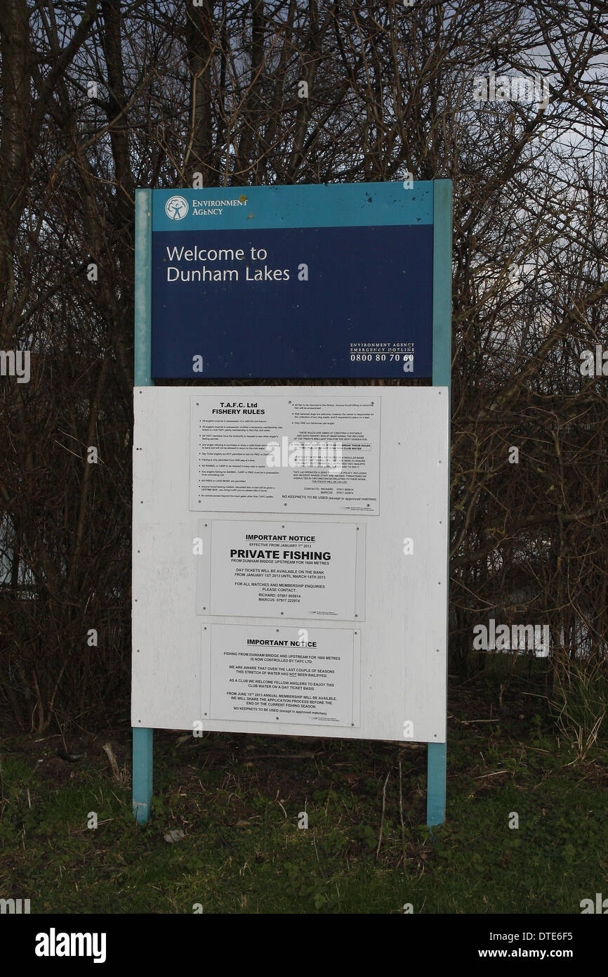 Dunham Lakes fishing sign near river trent, Nottinghamshire, England ...