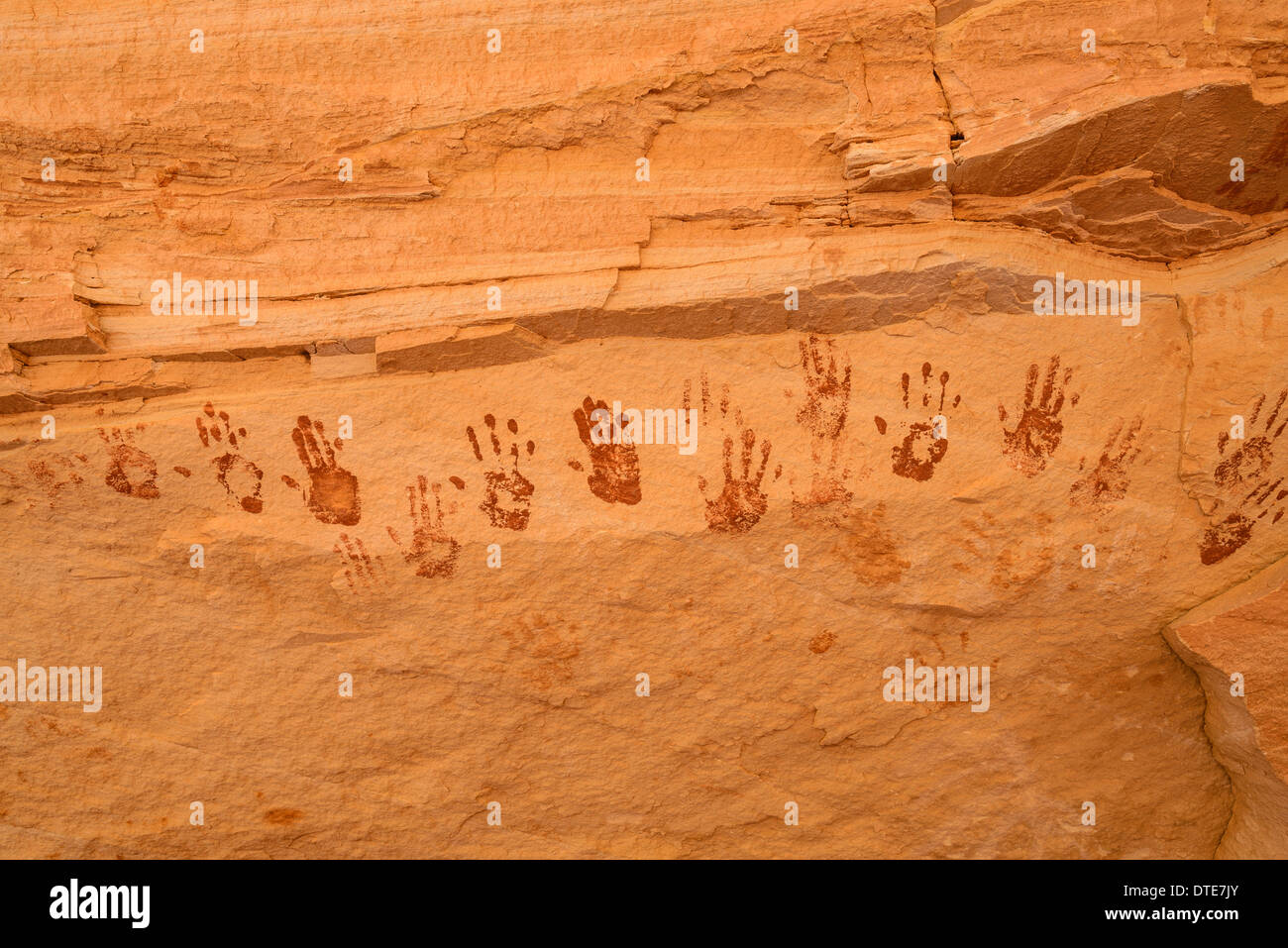 Handprints, Ancient Indian Paintings, Pictographs, White Canyon ...