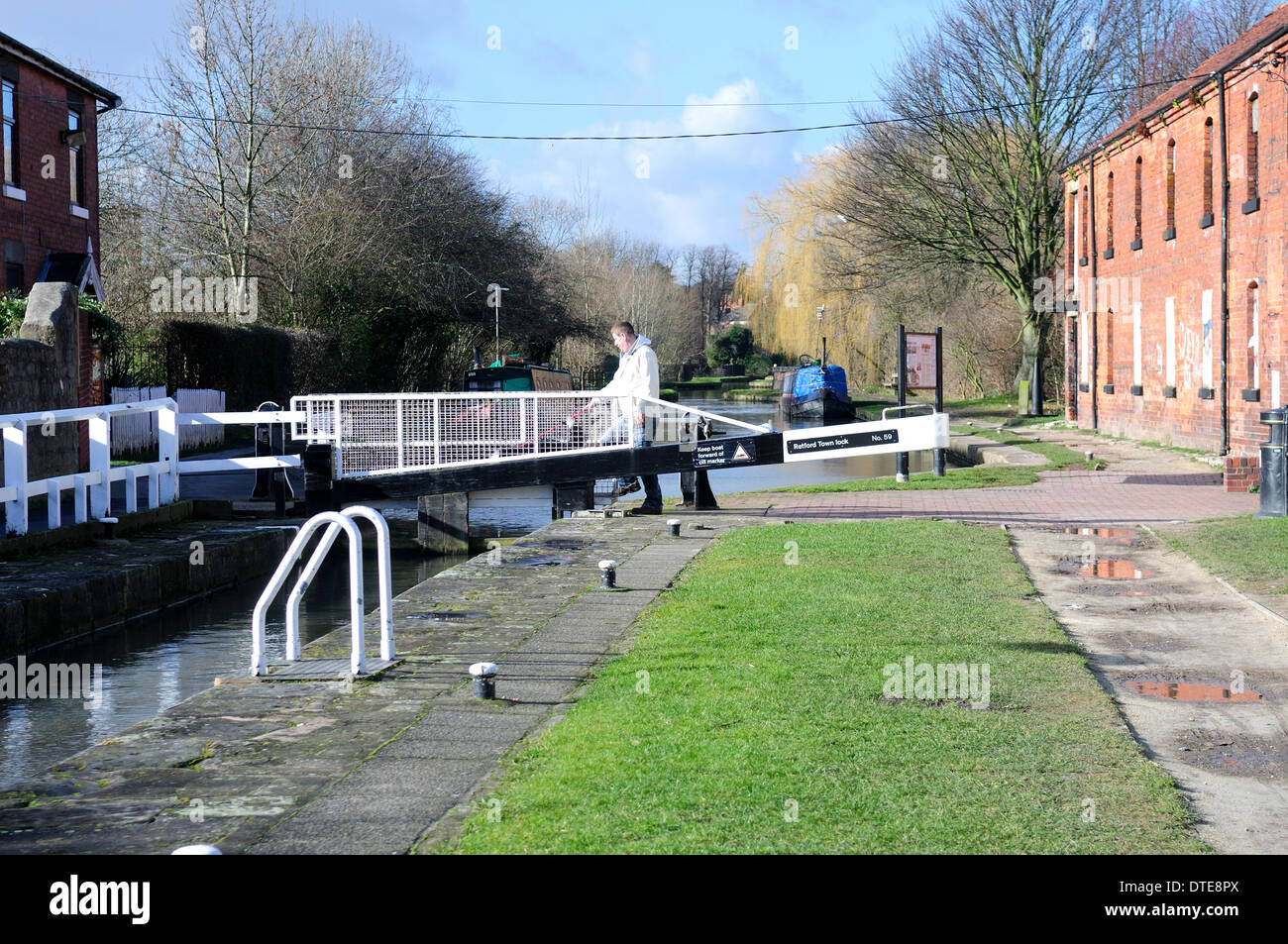 Retford canal hi-res stock photography and images - Alamy