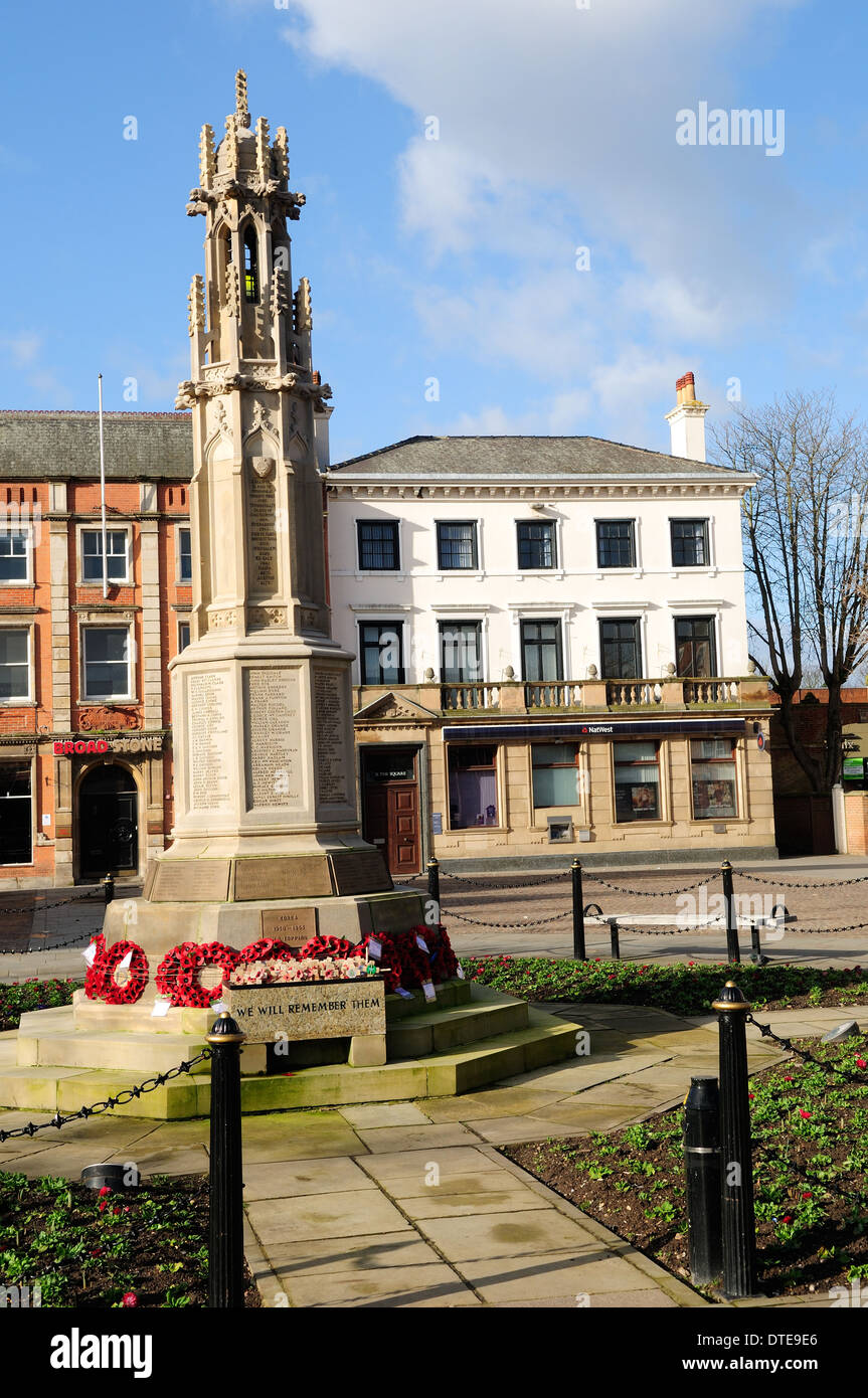 Retford Town Square ,North Nottinghamshire, England ,UK Stock Photo - Alamy