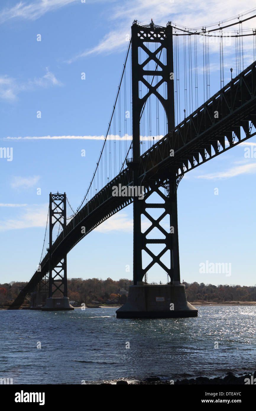 Mount Hope Bridge connecting Portsmouth and Bristol Township, Rhode ...