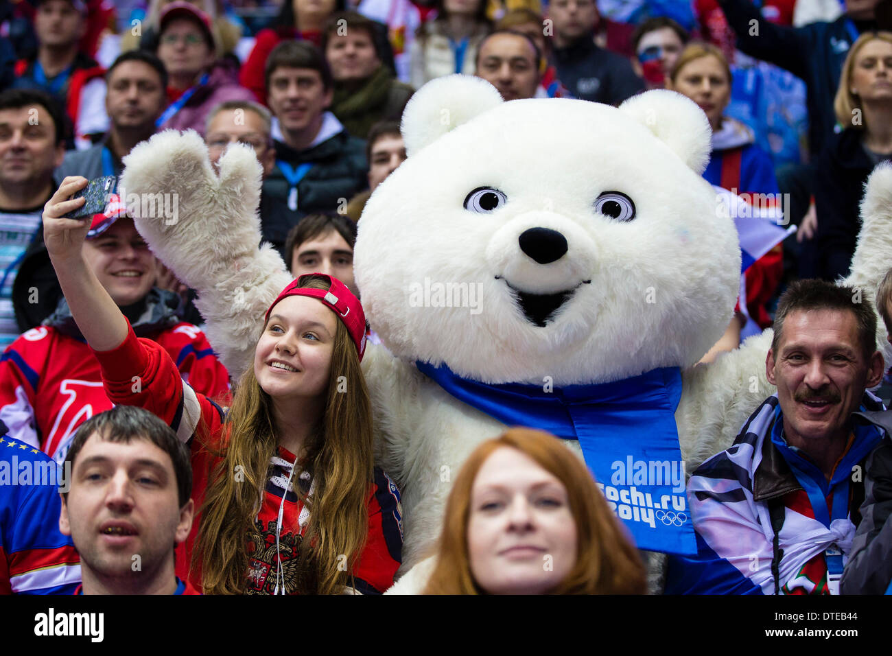 Action mascots match hi-res stock photography and images - Alamy