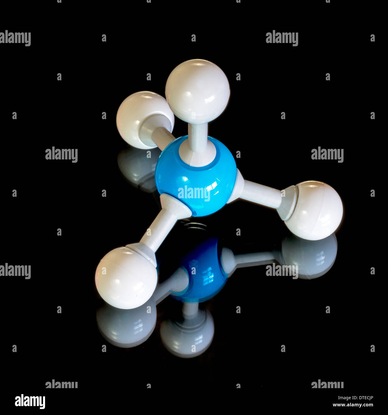 Chemical model hi-res stock photography and images - Alamy