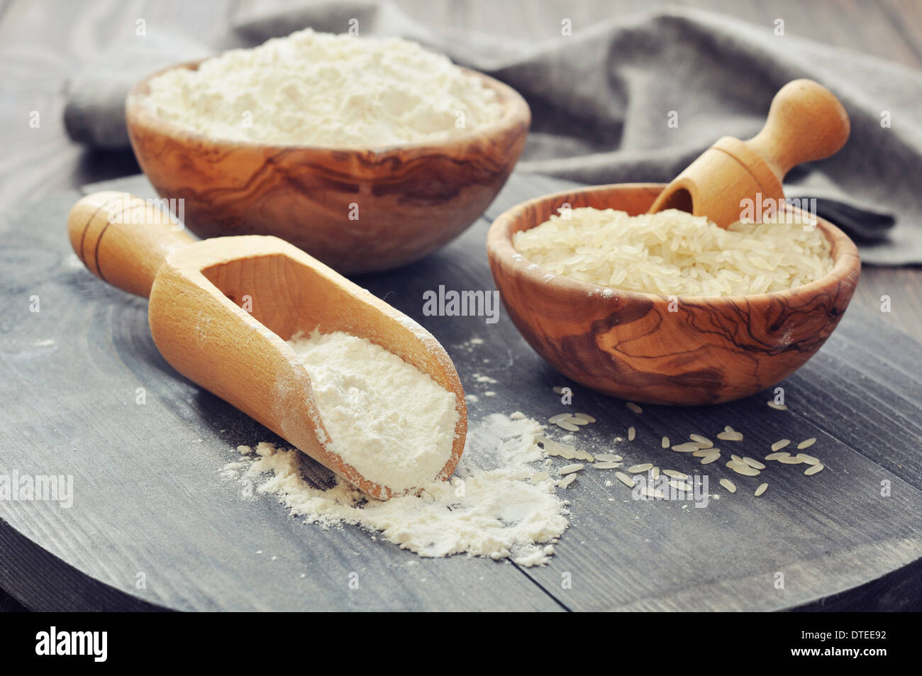 Raw rice hi-res stock photography and images - Alamy