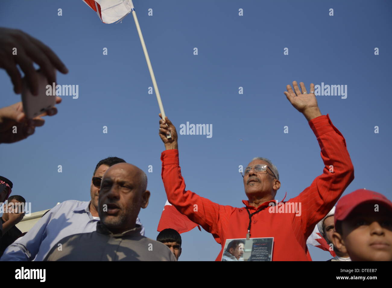 300 thousand people hi-res stock photography and images - Alamy